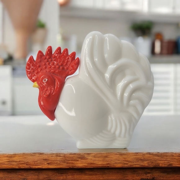 Avon | Accents | Vintage Avon Milk Glass Rooster Cologne Decanter ...